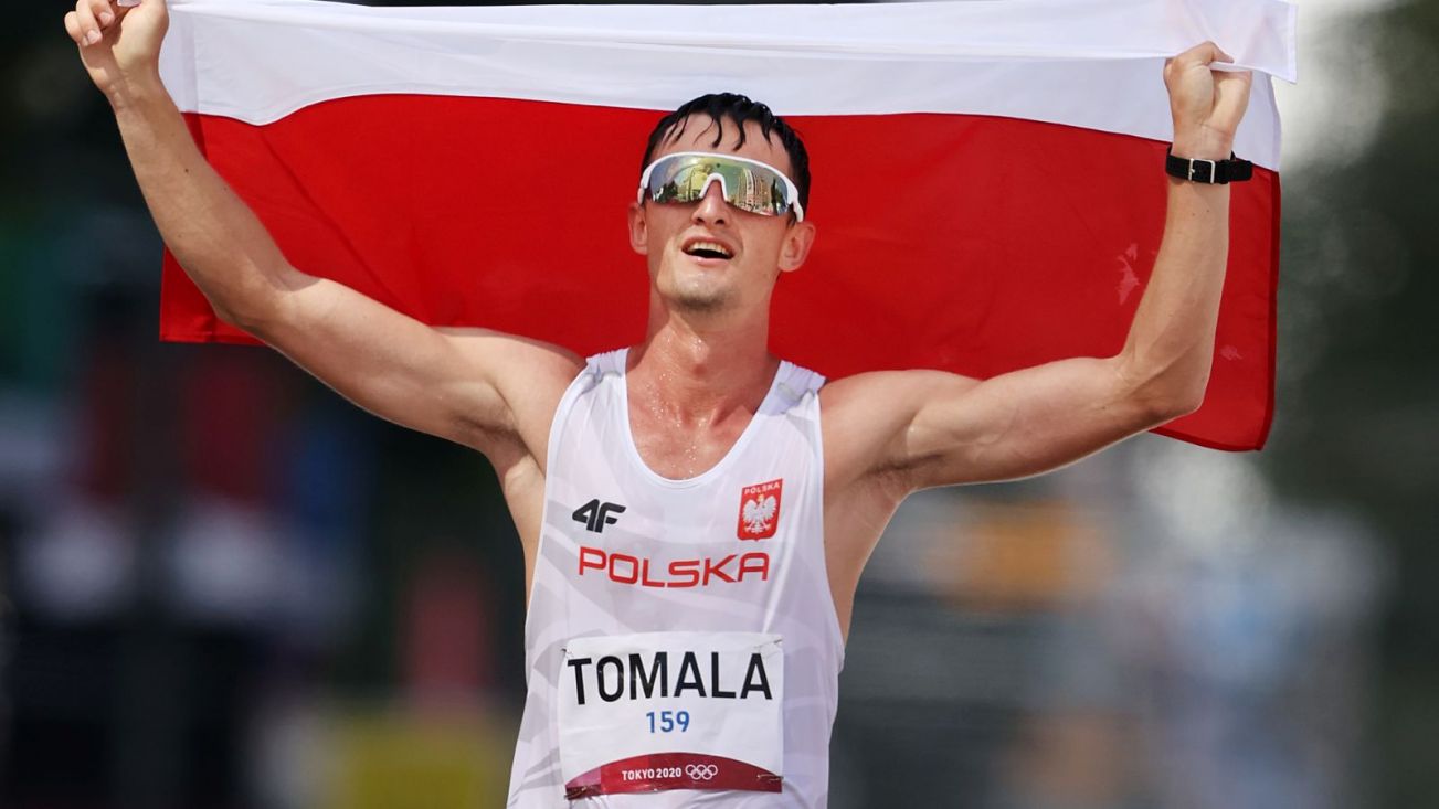 Tokio 2020. Ceremonia medalowa Dawida Tomali. Transmisja dekoracji na ...