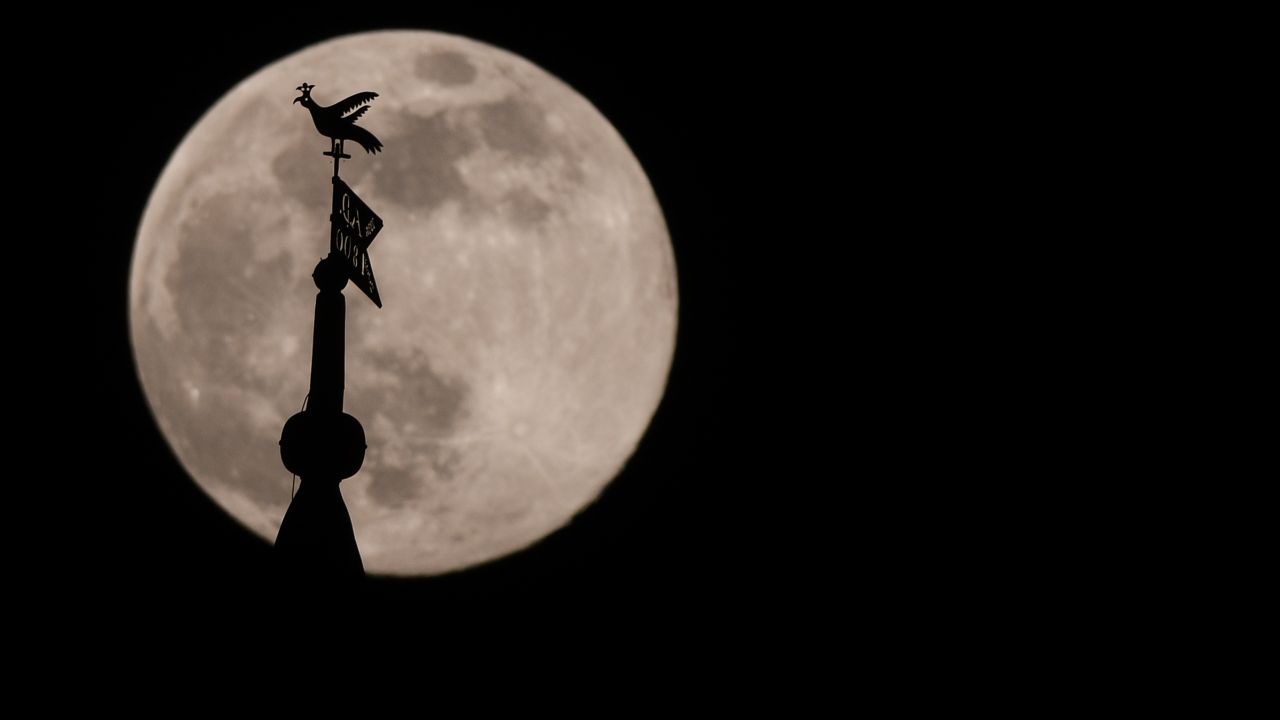 Skywatchers to witness brightest Blood Moon on October 17th