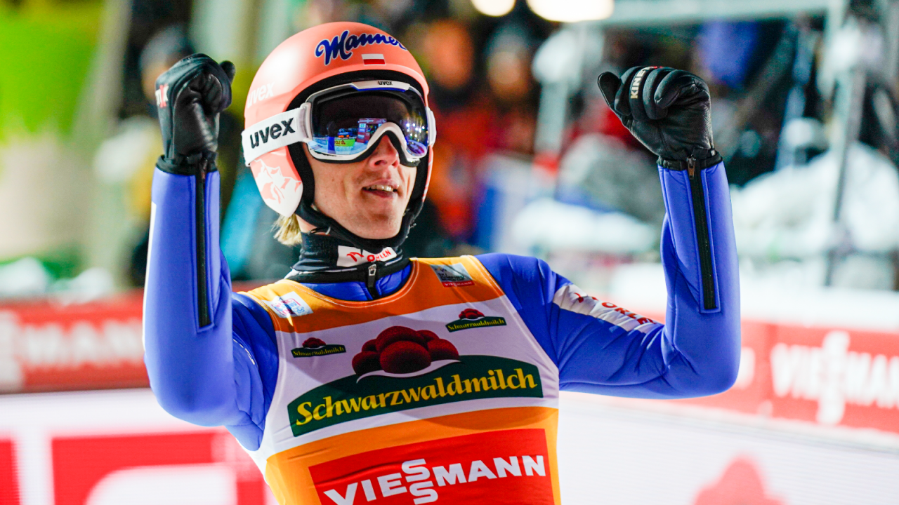 TCS. Halvor Egner Granerud wygrywa pierwsze kwalifikacje! | TVP SPORT