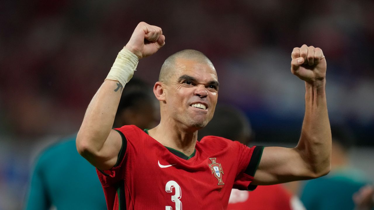 Pepe najstarszym zawodnikiem w historii Euro | TVP SPORT