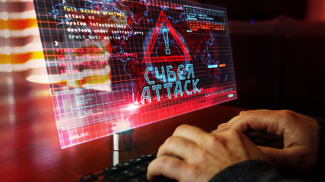 Ukraina: rosyjski cyberatak na państwowe systemy. Hakerzy Putina ...