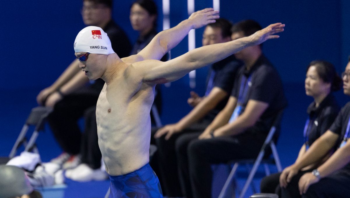 Sun Yang wygraną uczcił powrót do sportu po czteroletniej ...