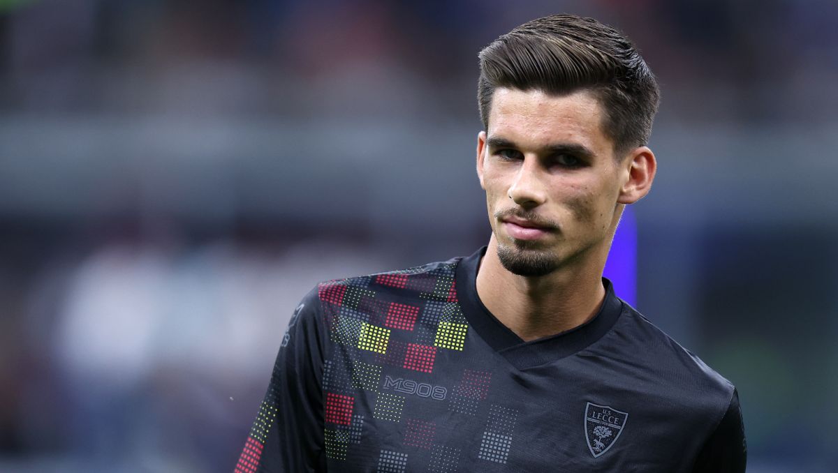 Filip Marchwiński doczekał się szansy. Zadebiutuje w podstawowym ...