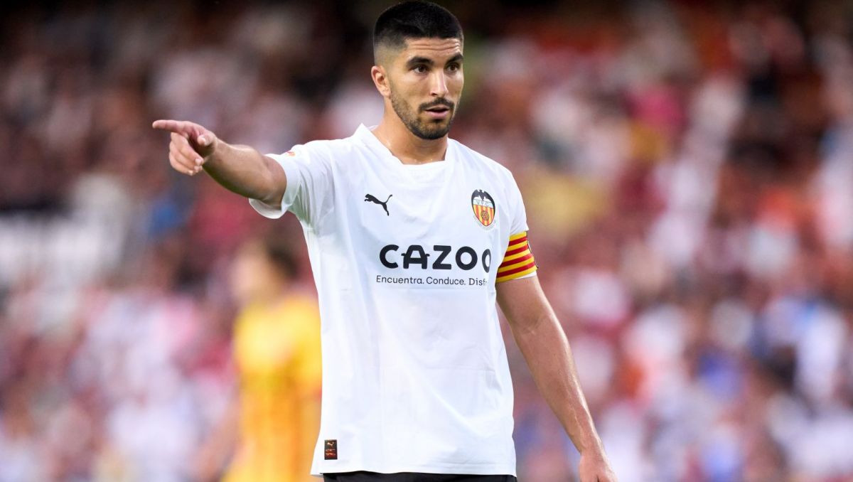 Ligue 1, transfery. Carlos Soler nowym piłkarzem Paris Saint-Germain | TVP SPORT