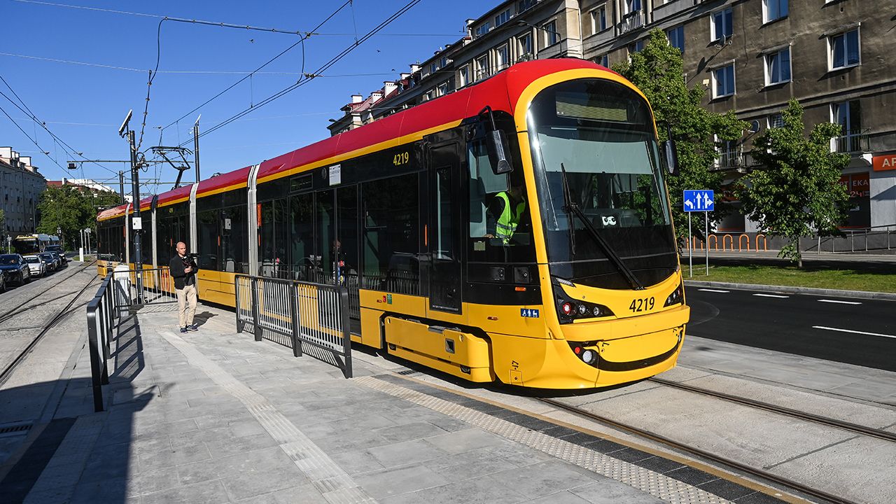 Warszawa: tramwaj na Wilanów z opóźnieniem. Kiedy ruszy trasa? | TVP INFO
