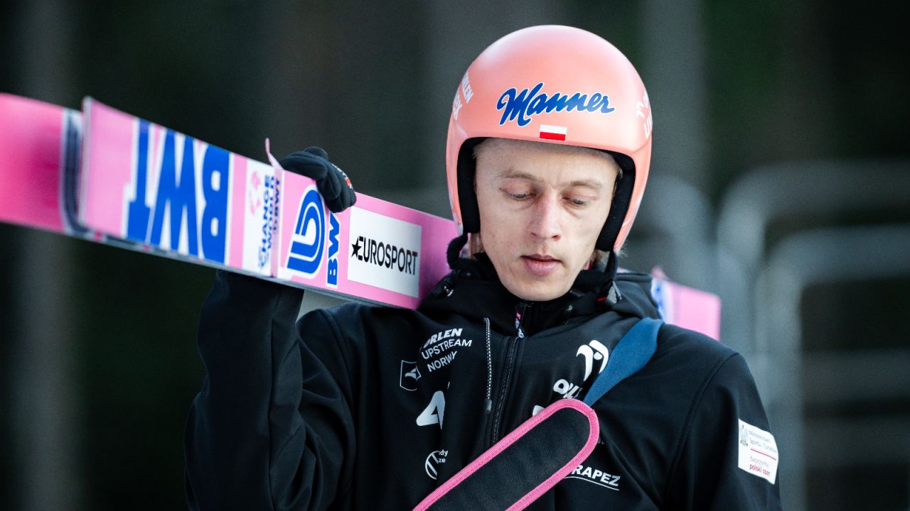 Skoki - FIS chce zmienić system przeliczników. Specjalna misja ...