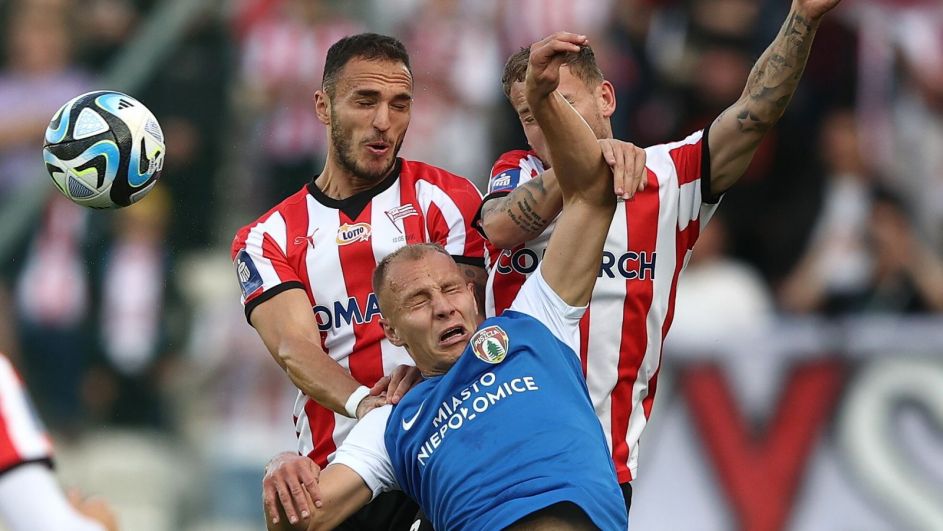 PKO BP Ekstraklasa. Na szczęście był VAR, ale sędziowie i Puszcza i tak ...