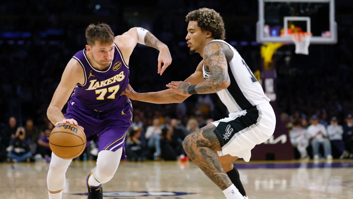 Liga NBA. Jeremy Sochan wrócił do gry po długiej przerwie. Błysnął w ...